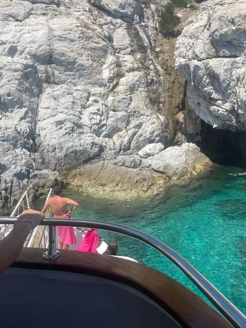 Complete tour of Elba Island - Complete tour of Elba Island: A detailed look at this scenic sea adventure