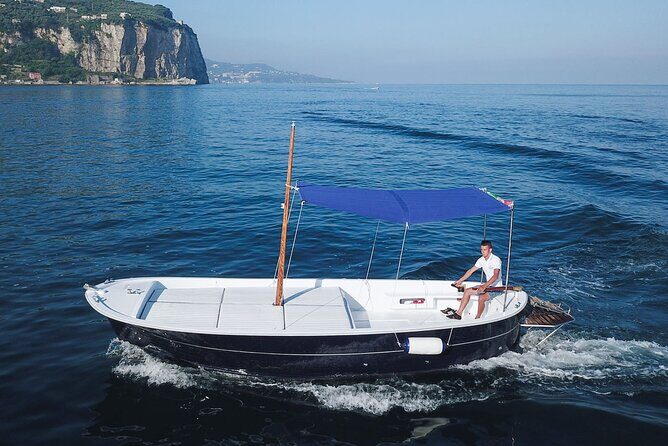 complete tour of the island of Capri by private boat - Who Is This Tour Best For?