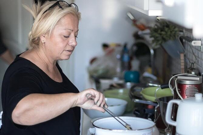 Cook with a Local: Private Home Cooking Class In Istanbul - Key Points