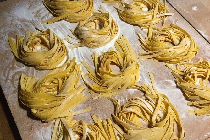 Cook with us in Rome: a Hands-On Cooking Experience 15:30PM class - A Deep Dive into the Roman Cooking Experience