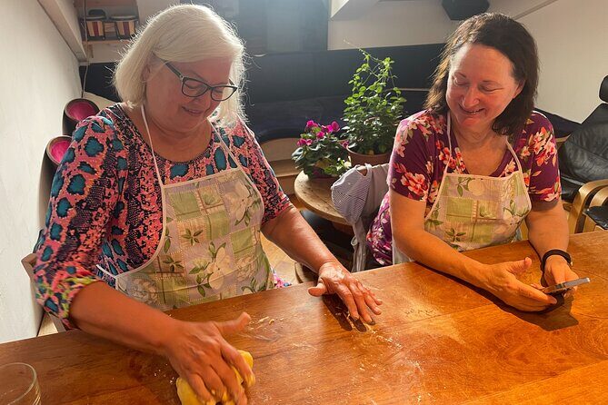 Cooking Class with Chef Francesco and Live Music in Venice - Authenticity and Atmosphere