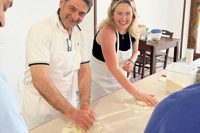 Cooking class with Pasta, mozzarella and Tiramisu with wine - Introduction