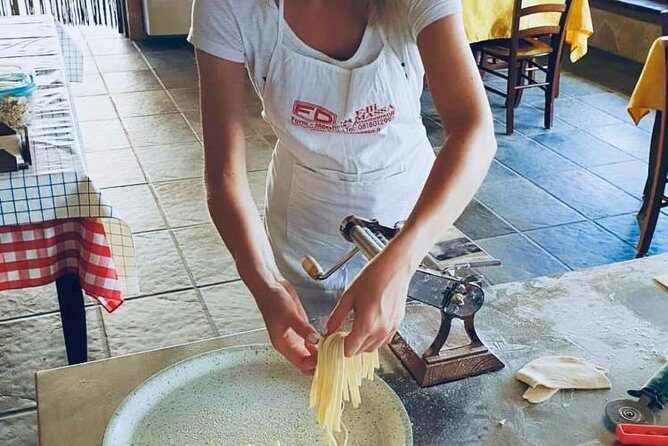 Cooking lesson: tagliatelle, mozzarella and tiramisu - FAQ