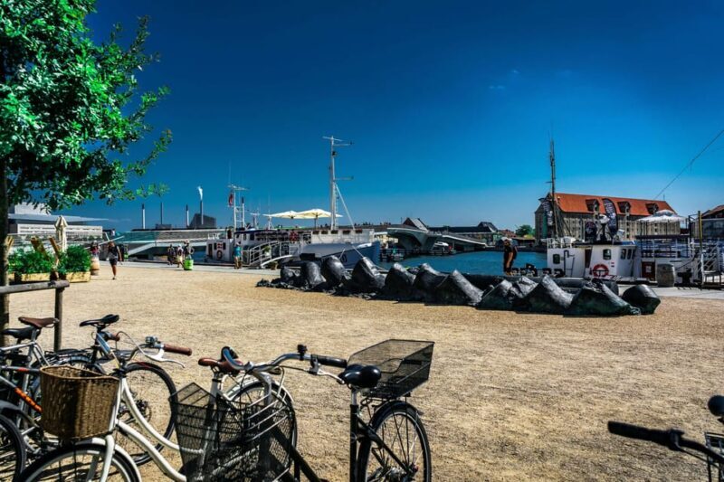 Copenhagen: 3-hour Private Guided Bike Tour - The Experience from a Traveler’s Perspective  