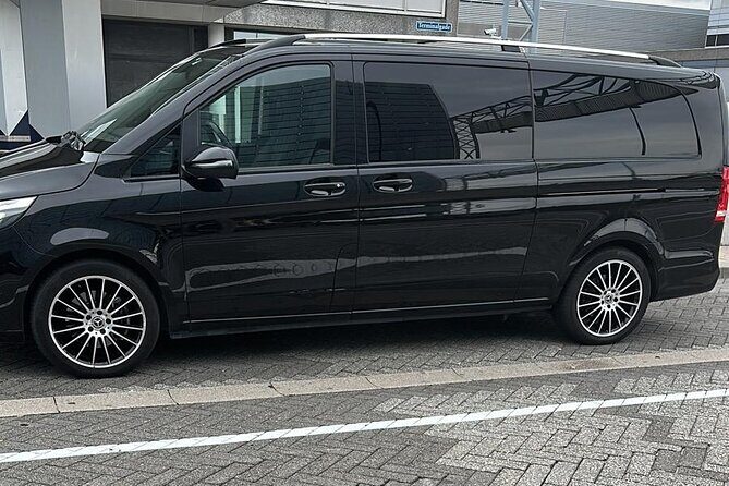 Copenhagen Airport Transfer Service | English Speaking Driver - The Transfer Experience: A Step-by-Step Breakdown