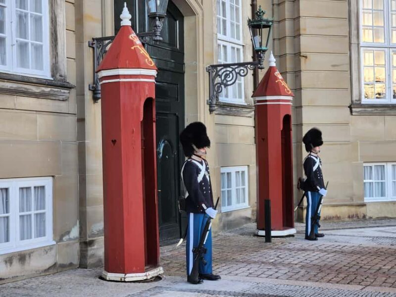 Copenhagen Combo: Walking Tour, Harbor Ferry & Royal Guards - Exploring Copenhagen From Both Land and Water