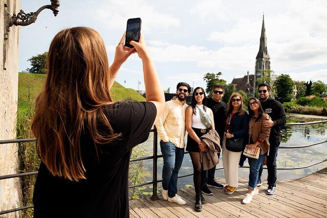 Copenhagen Highlights: Small Group Walking Tour - Max 10 people - The Little Mermaid: A Fairy-Tale Icon