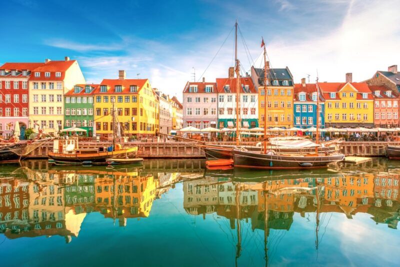 Copenhagen: Private City Walking Tour with Canal Tour Ticket - Copenhagen: Private City Walking Tour with Canal Tour Ticket