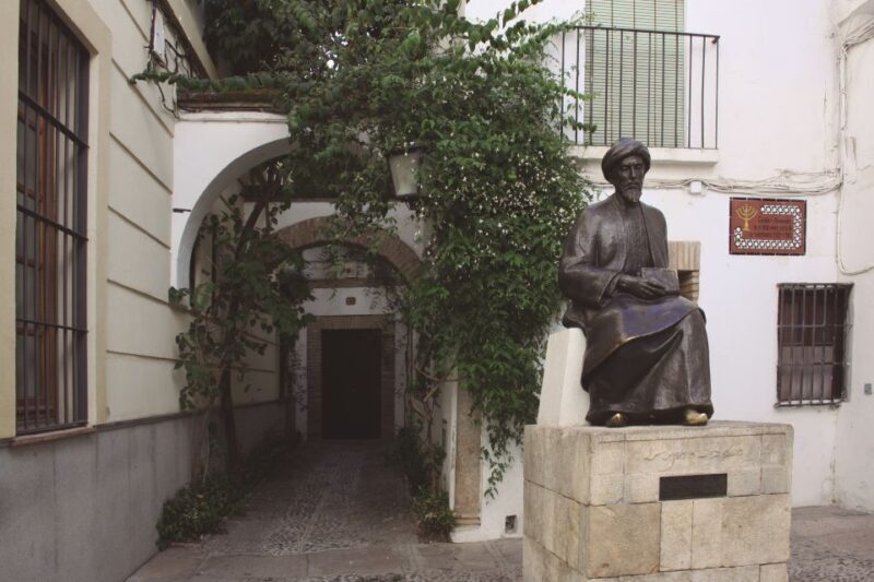 Córdoba: Alcázar and Jewish Quarter 2-Hour Guided Tour - FAQ