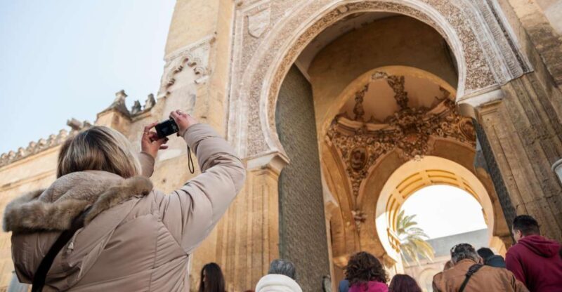 Cordoba: Jewish Quarter and Mosque-Cathedral Guided Tour - Key Points