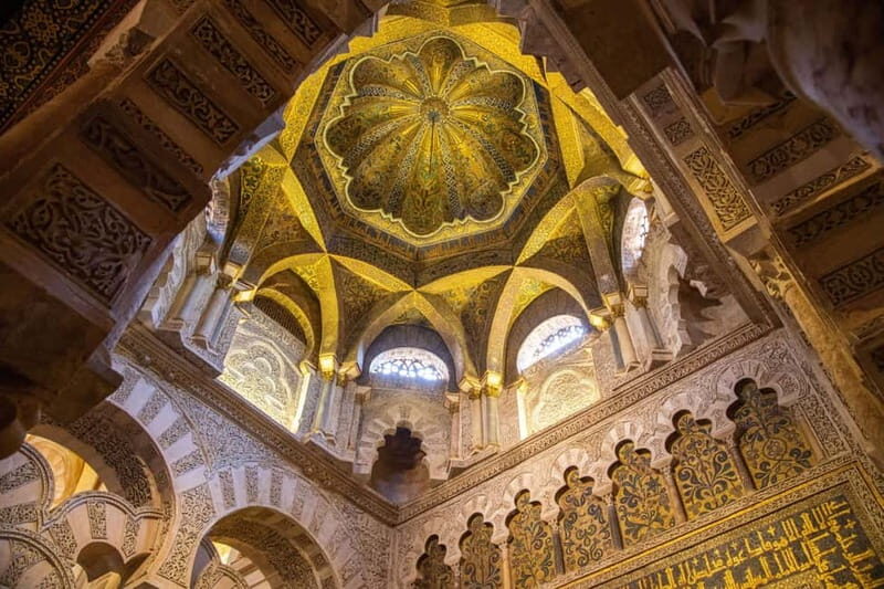 Córdoba: Mosque-Cathedral Guided Tour with Tickets Included - Key Points