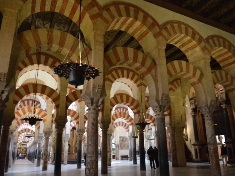 Córdoba: Mosque, Synagogue, and Jewish Quarter Walking Tour - What to Expect from the Córdoba: Mosque, Synagogue, and Jewish Quarter Tour