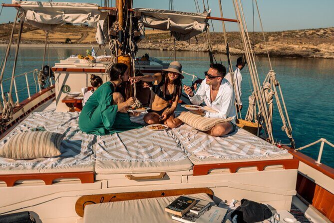 Corfu Semi Private Cruise to Paxos and Antipaxos Islands - Setting the Scene: What to Expect from the Tour