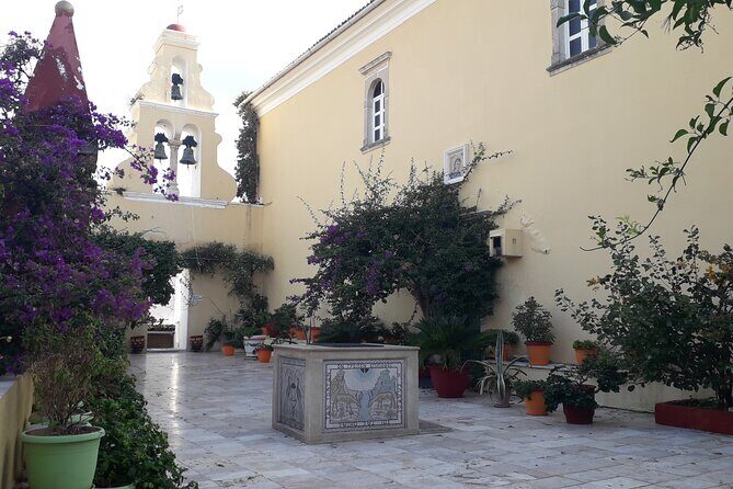 Corfu sightseeing tour, small group tour by minivan - FAQ