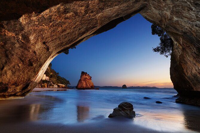 Coromandel Cathedral Cove and Hot Water Beach - Key Points