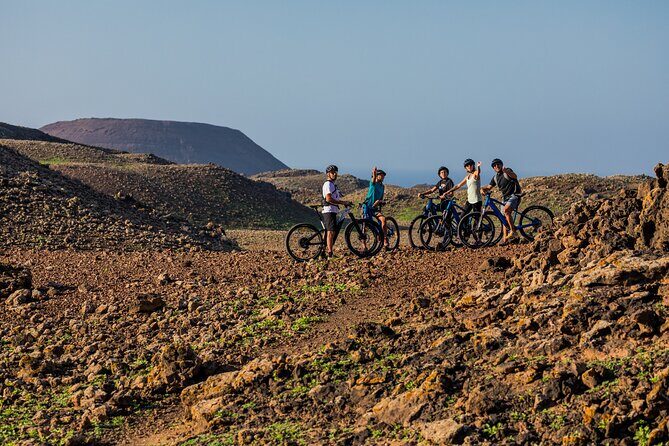 Corralejo: self guided Ebike tour to Popcorn beach and volcanoes - Key Points