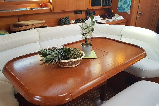 Corsica Tour by Sailboat from Santa Teresa di Gallura - Experience Quality and Atmosphere