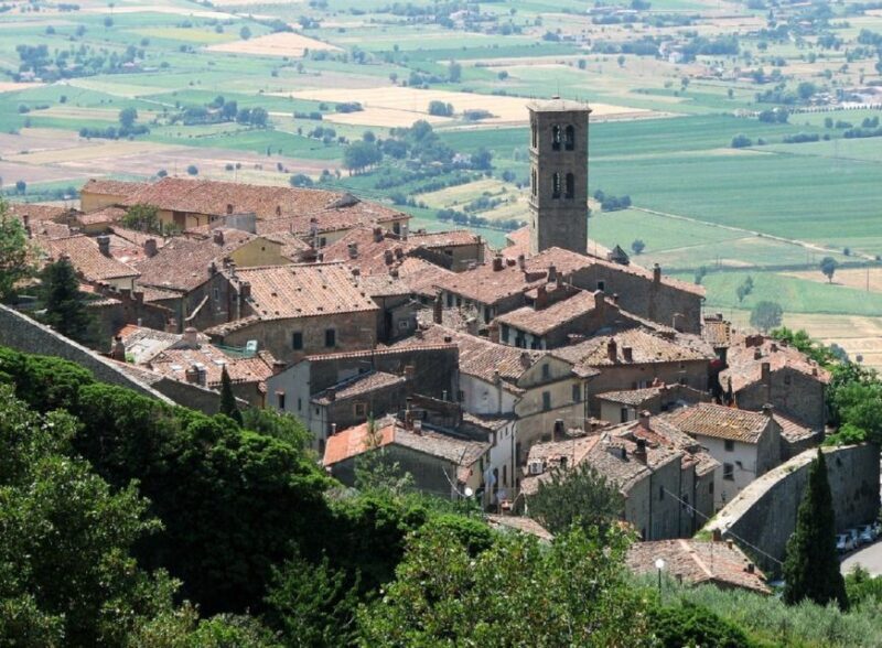 Cortona: Private 2-hour Guided Tour - Why the Cost Is Worth It