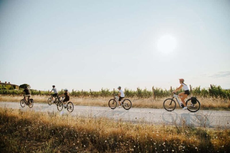 Cortona: Val di Chiana E-Bike Tour with Optional Wine Lunch - Authentic Experiences and Practical Tips