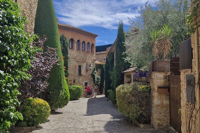 Costa Brava and Medieval Town Private Tour from Barcelona - An In-Depth Look at the Costa Brava and Medieval Town Tour