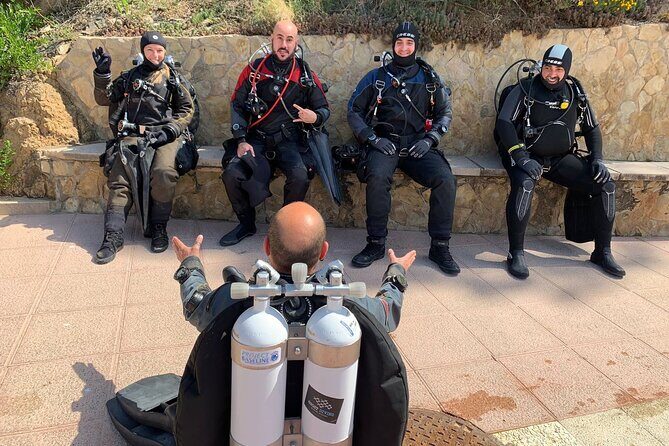 Costa Brava: Scuba Diving Tour, Lunch and a Visit to Tossa de Mar - Who Will Love This Tour?