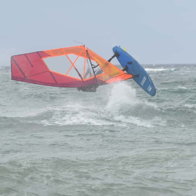 Costa del Sol: Beginner class Dynamic Windsurfing - Analyzing the Value