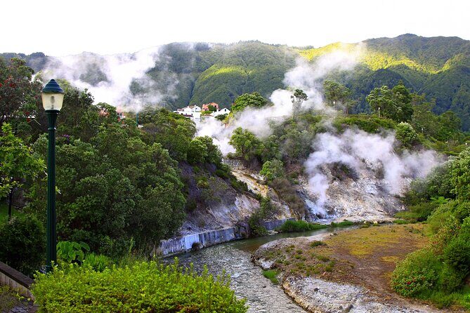Couples PRIVATE Hybrid 4X4 Tour - Furnas (Inc Hot Springs and 3 Course Lunch) - Who Is This Tour Perfect For?