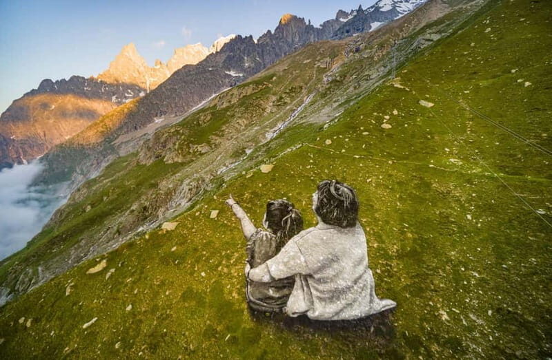 Courmayeur: Skyway Monte Bianco Cable Car Return Ticket - Discovering the Skyway Monte Bianco: An Unforgettable Mountain Adventure