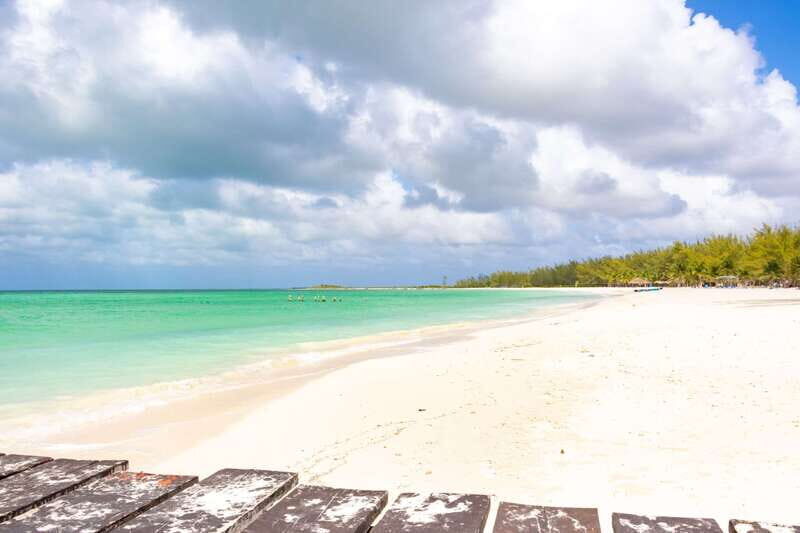 Cozumel: Catamaran Tour To Isla de la Pasión - Food, Drinks, and Amenities