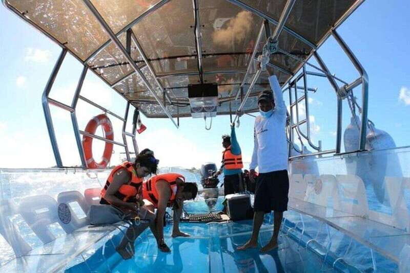 Cozumel: Clearboat in Cozumel + Snorkel + Refreshments!! - FAQs