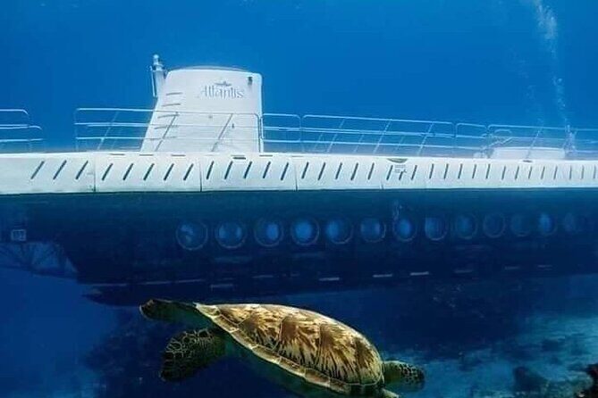Cozumel EN Submarine Tour from Cancun or Playa del Carmen - Authentic Caribbean Lunch at Toros Place