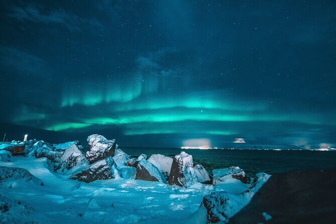 Cozy Northern Lights Tour with Icelandic Treats - What the Reviews Say