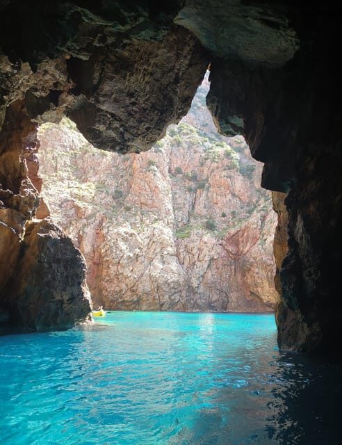 Crabonaxa: Stand up paddle SELLA Diavolo Poetto Calamosca - Why this SUP experience is a great choice