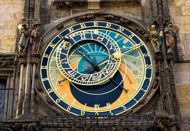 Create your own route on eScooter and enjoy Prague on wheels! - Key Points  