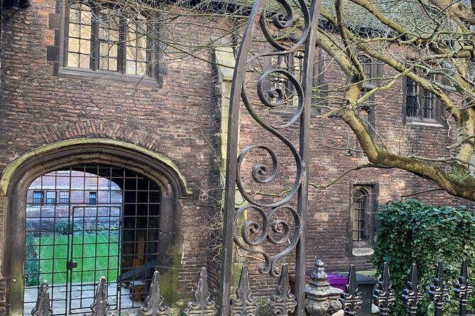 Creepy Cambridge - Cambridge's Most Entertaining Ghost Walk - Value and Practicality