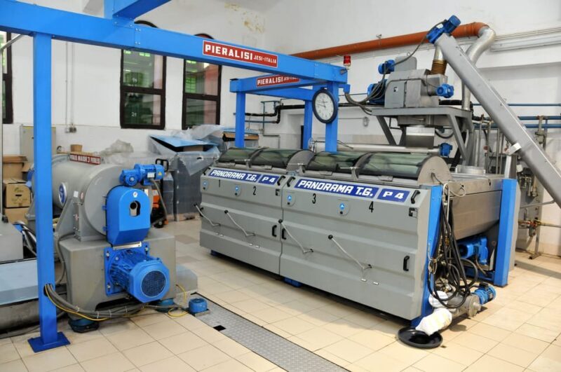 Cres: Olive Oil Walking Tour with Tastings - Sampling Homemade Jams and Spreads