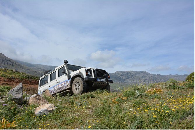 Cretan Safari  4x4 Adventure to Preveli Beach with Lunch - Key Points