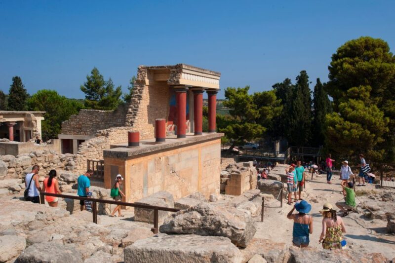 Crete: Knossos Palace and Museum Skip the line Guided tour - Key Points