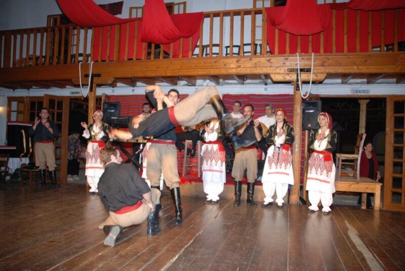 Crete: Traditional Dance Show and Buffet Dinner with Wine - The Live Dance Show and Dancing