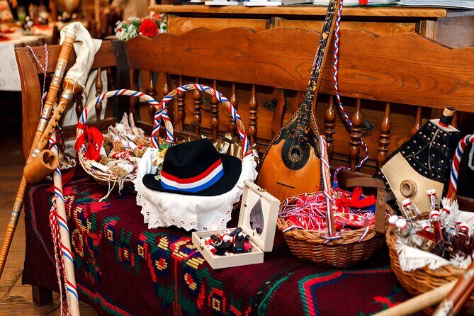 Croatian Folklore Show Live Performance Experience - FAQ