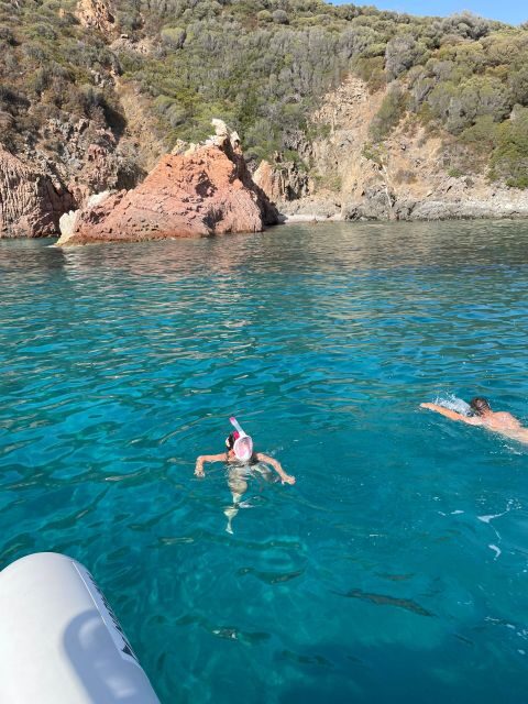 Croisière Calanques de Piana - Baignade bateau 12 places - FAQ