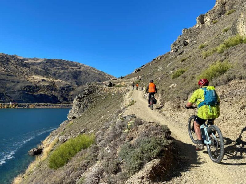 Cromwell: Lake Dunstan Boat & eBike Tour with Winery Lunch - FAQ