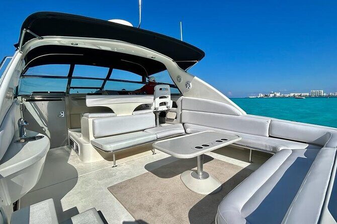 Cruise in Elegance: Luxury Yacht Rental in Cancun - Who Will Love This Experience?