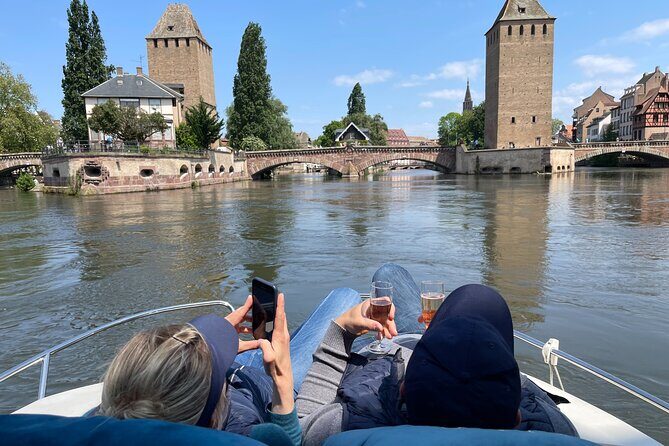 Cruise on the RHINE and visit of Strasbourg by private boat - FAQ