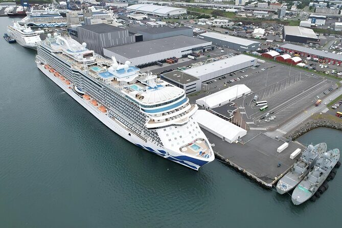 Cruise Port Private Transfer to Keflavik Airport - Key Points