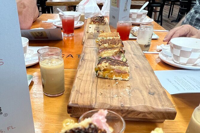 Crystal River Food Tour - Who Should Consider This Tour?