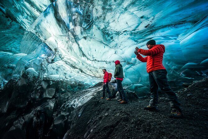 Crystal Treasures of Vatnajökull: Ice Cave Adventure - The Itinerary in Detail
