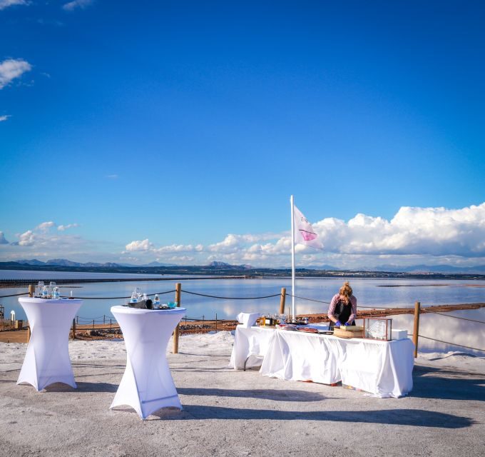 Culinary demonstration with Gourmet Tasting in The Pink Lake - An In-depth Look at the Pink Lake Experience