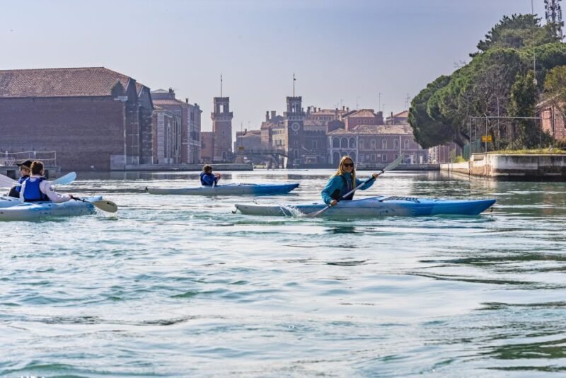Cultural Kayak Tour: Discovering the Citys Canals - Who Will Love This Tour?