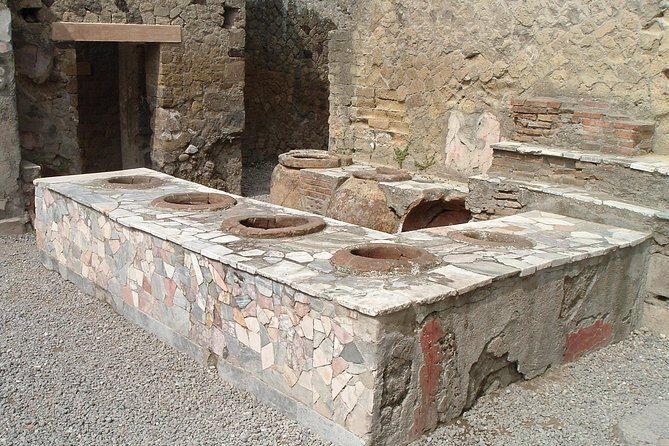 Customizable Private Tour of Herculaneum & Pompeii - FAQ  